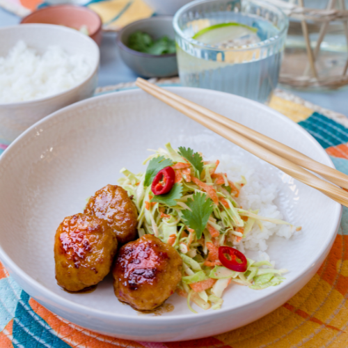 Indonesische hapjes van Roan Sophia | Xenos